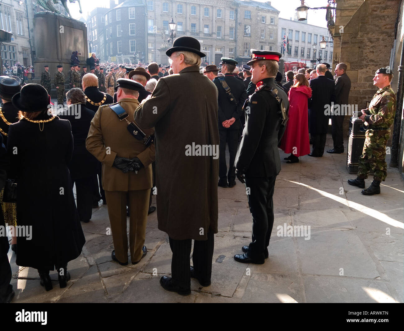 Parade dignitary hi-res stock photography and images - Alamy