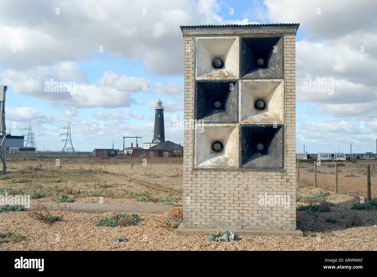 Loud sounds hi-res stock photography and images - Alamy