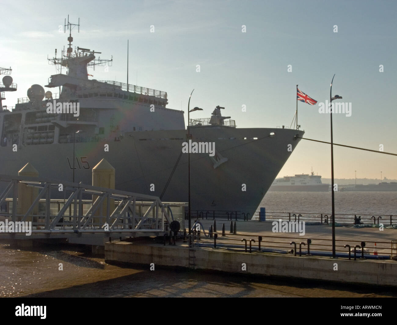 Hms bulwark hi-res stock photography and images - Alamy