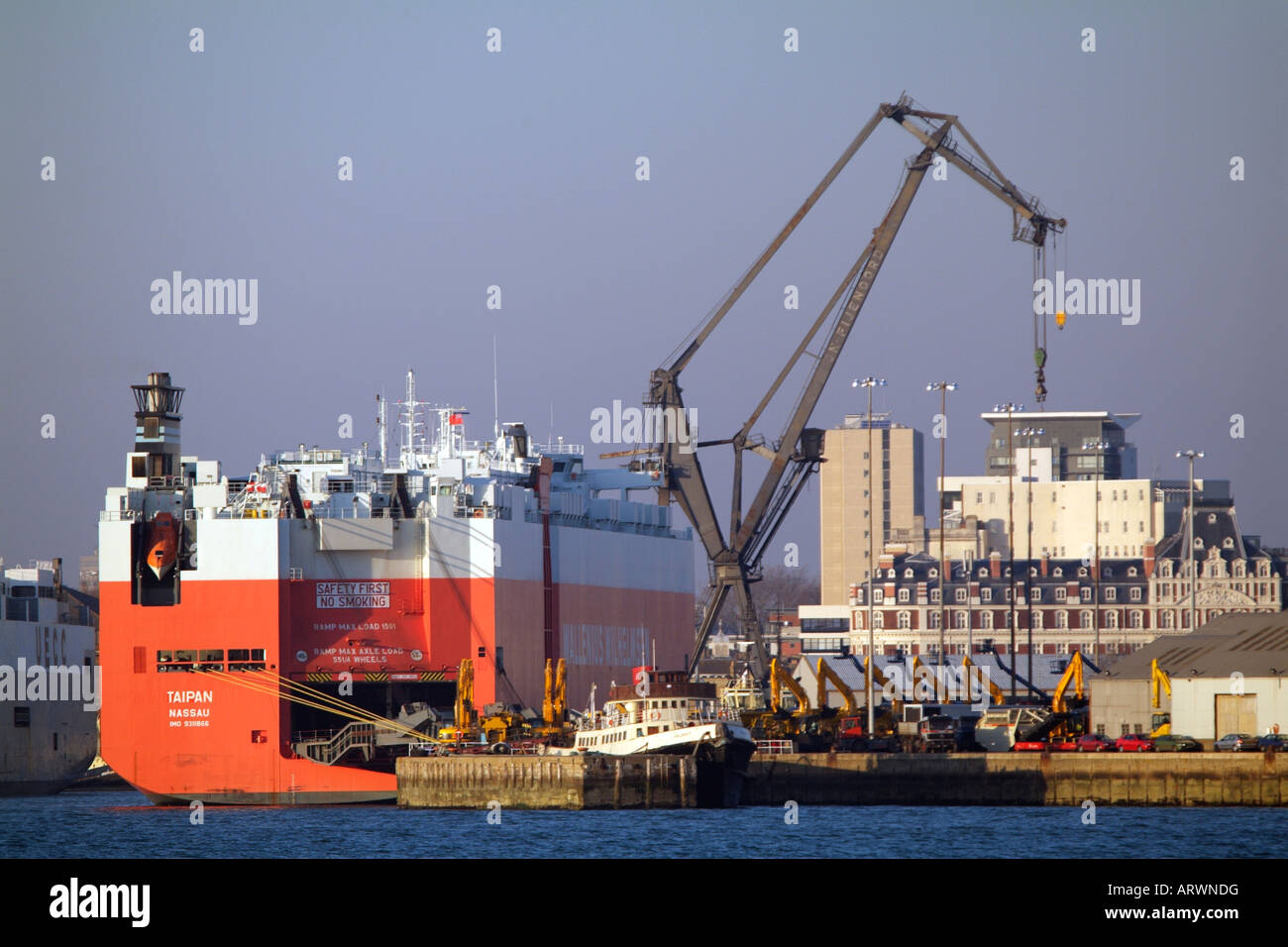 The taipan ship hi-res stock photography and images - Alamy