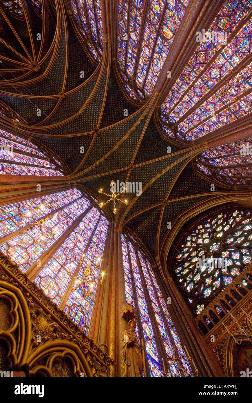upper chapel or royal chapel of the Sainte Chapelle (holy chapel) on ...