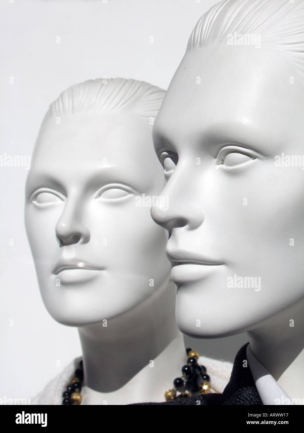 Teenage fashion dolls hi-res stock photography and images - Alamy