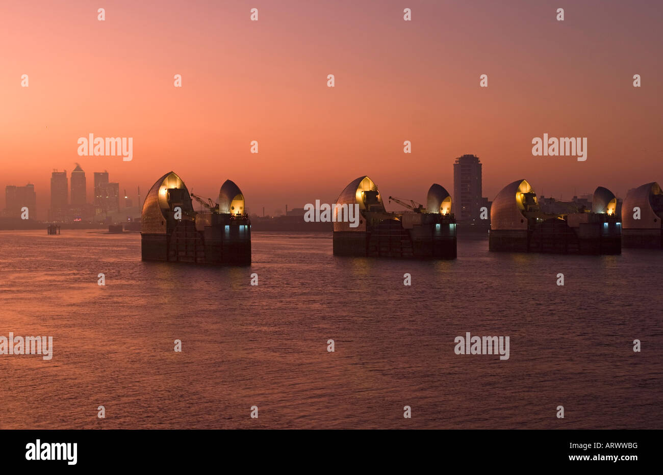 River thames thames barrier hi-res stock photography and images - Alamy