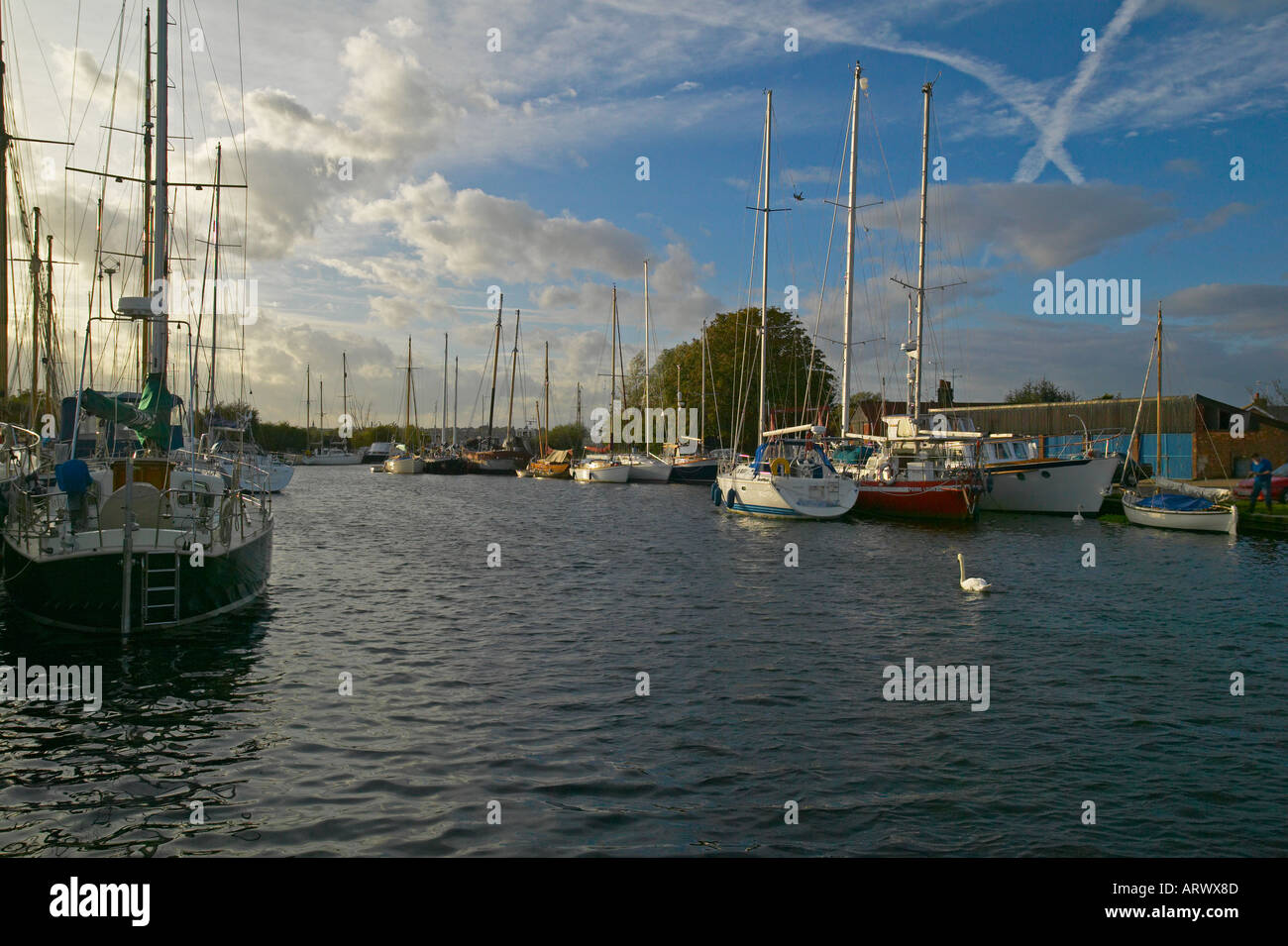 Heybridge basin hi-res stock photography and images - Alamy