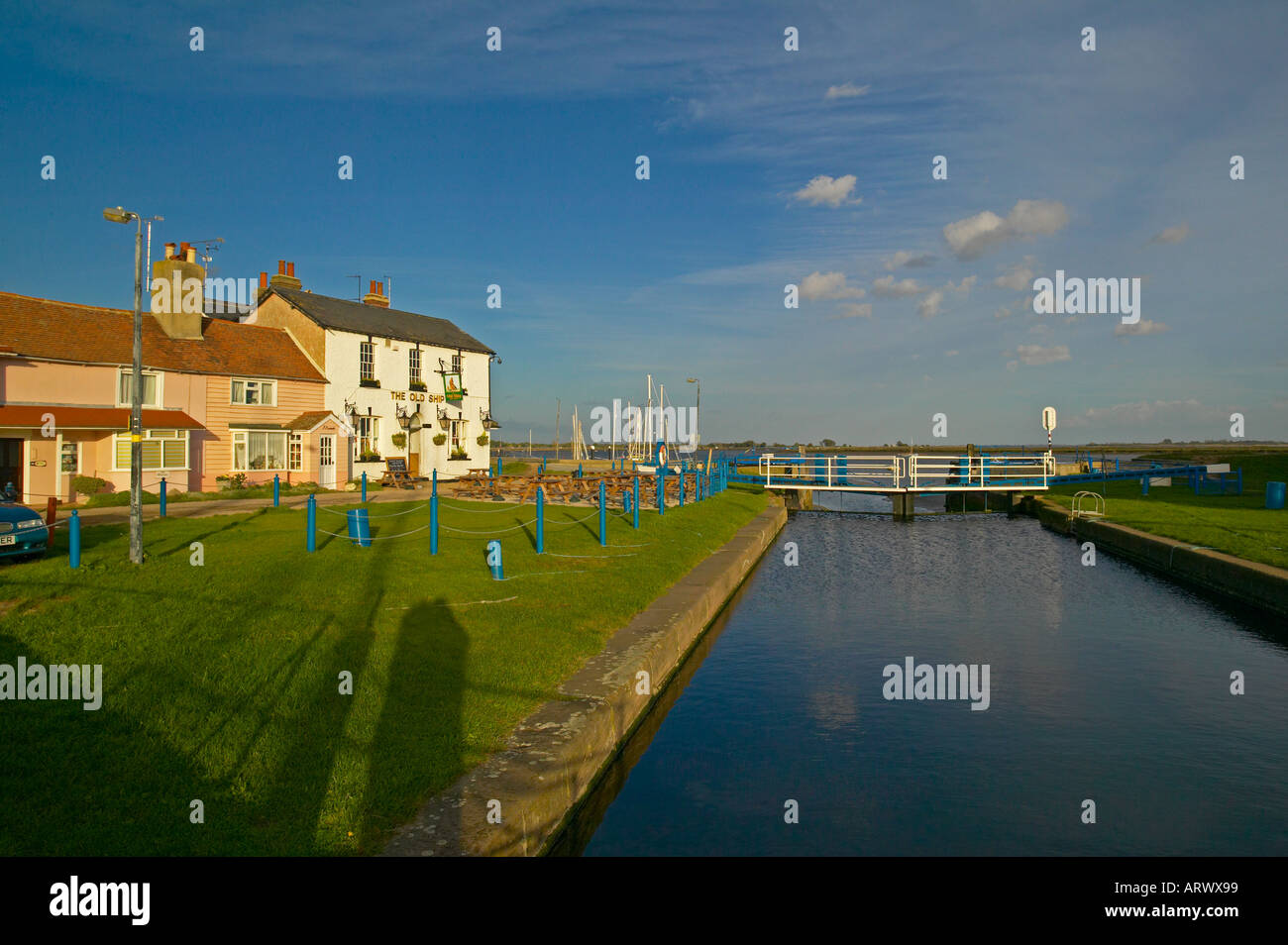 The old ship heybridge hi-res stock photography and images - Alamy