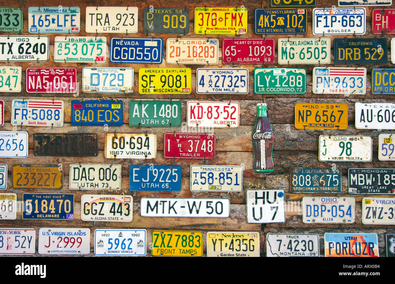 License plate display hi-res stock photography and images - Alamy
