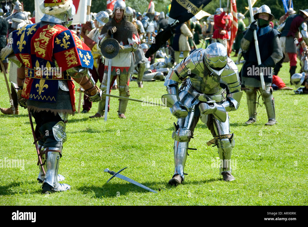 King Slays Prince in Hand to Hand Combat Final Showdown on Battlefield ...