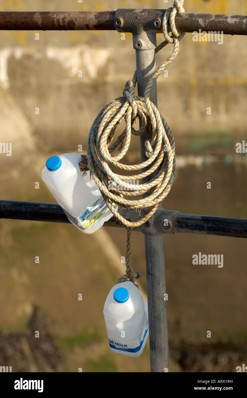 Rope handrail hi-res stock photography and images - Alamy