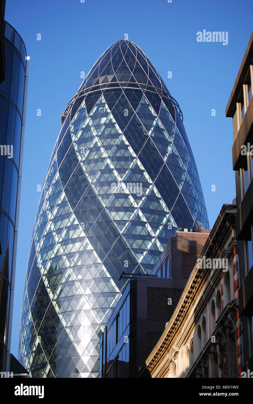 The gherkin building hi-res stock photography and images - Alamy