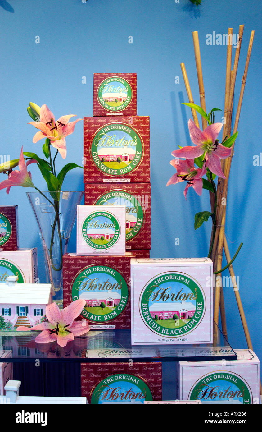 Bermuda black rum cake hi-res stock photography and images - Alamy