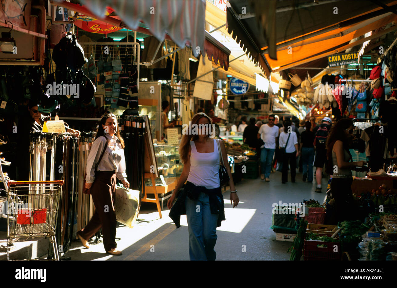 Kreta market hi-res stock photography and images - Alamy