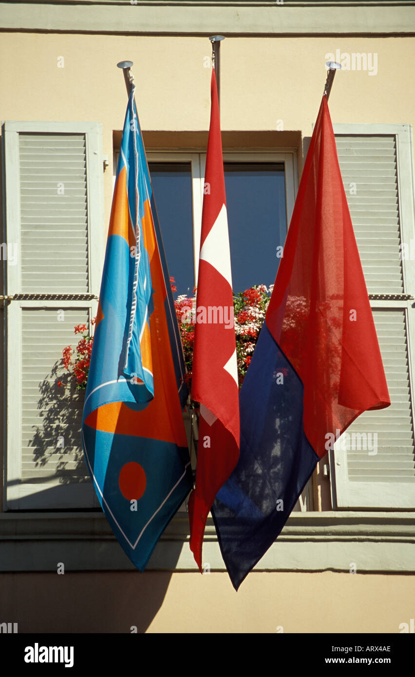 Swiss flags hi-res stock photography and images - Alamy