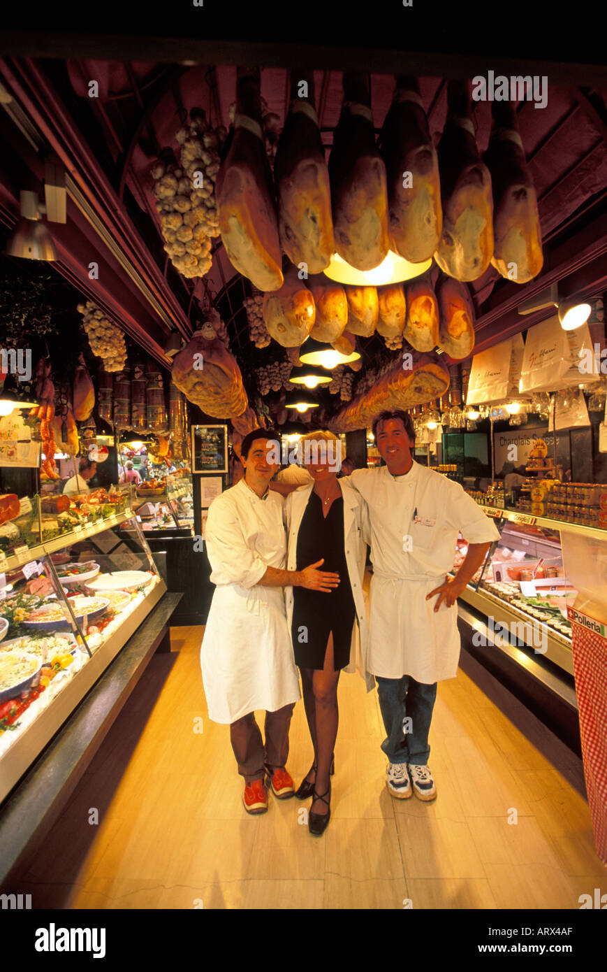 Foreign meat market hi-res stock photography and images - Alamy