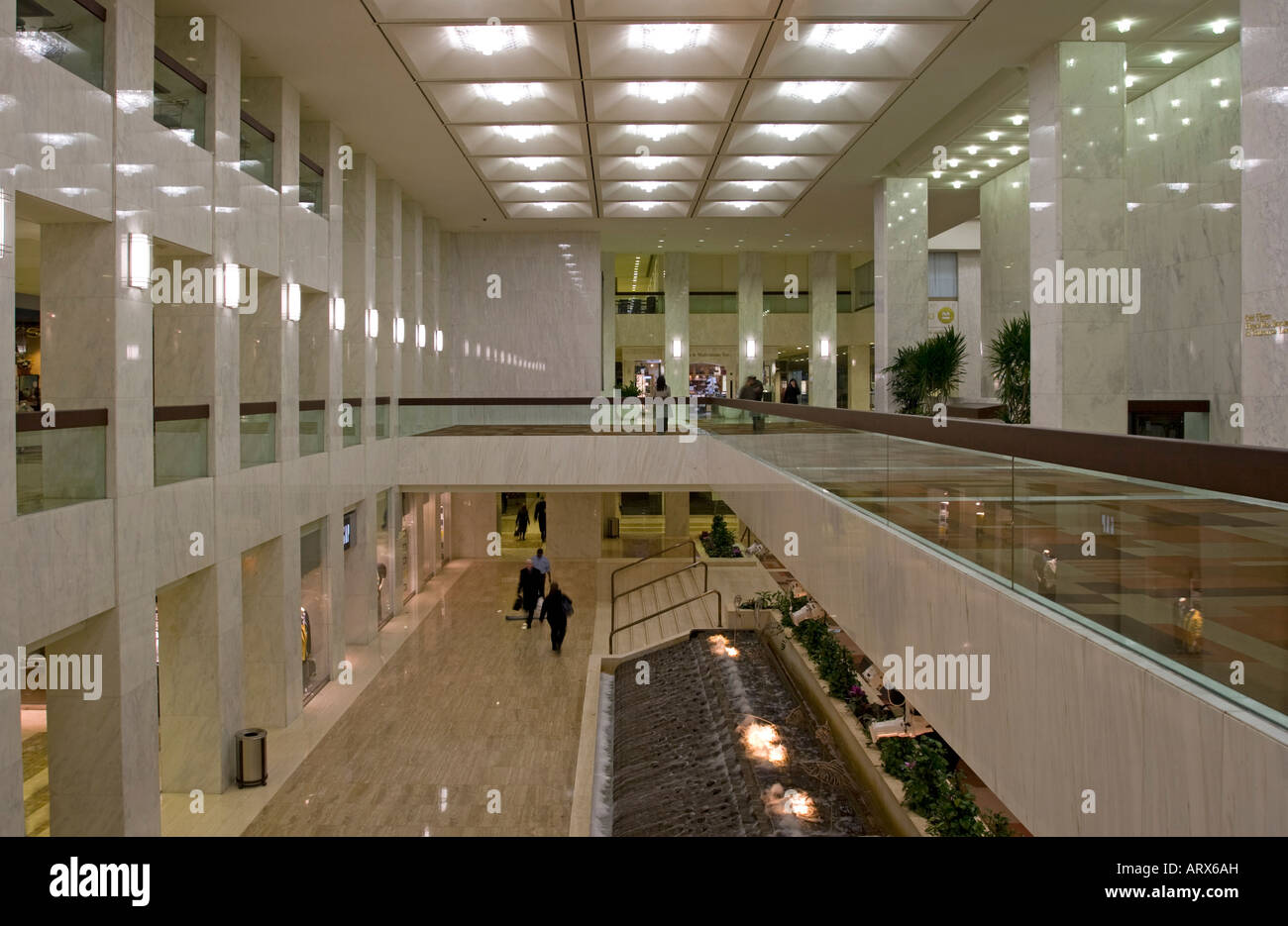 Lobby - First Canadian Place - Toronto - Canada Stock Photo - Alamy