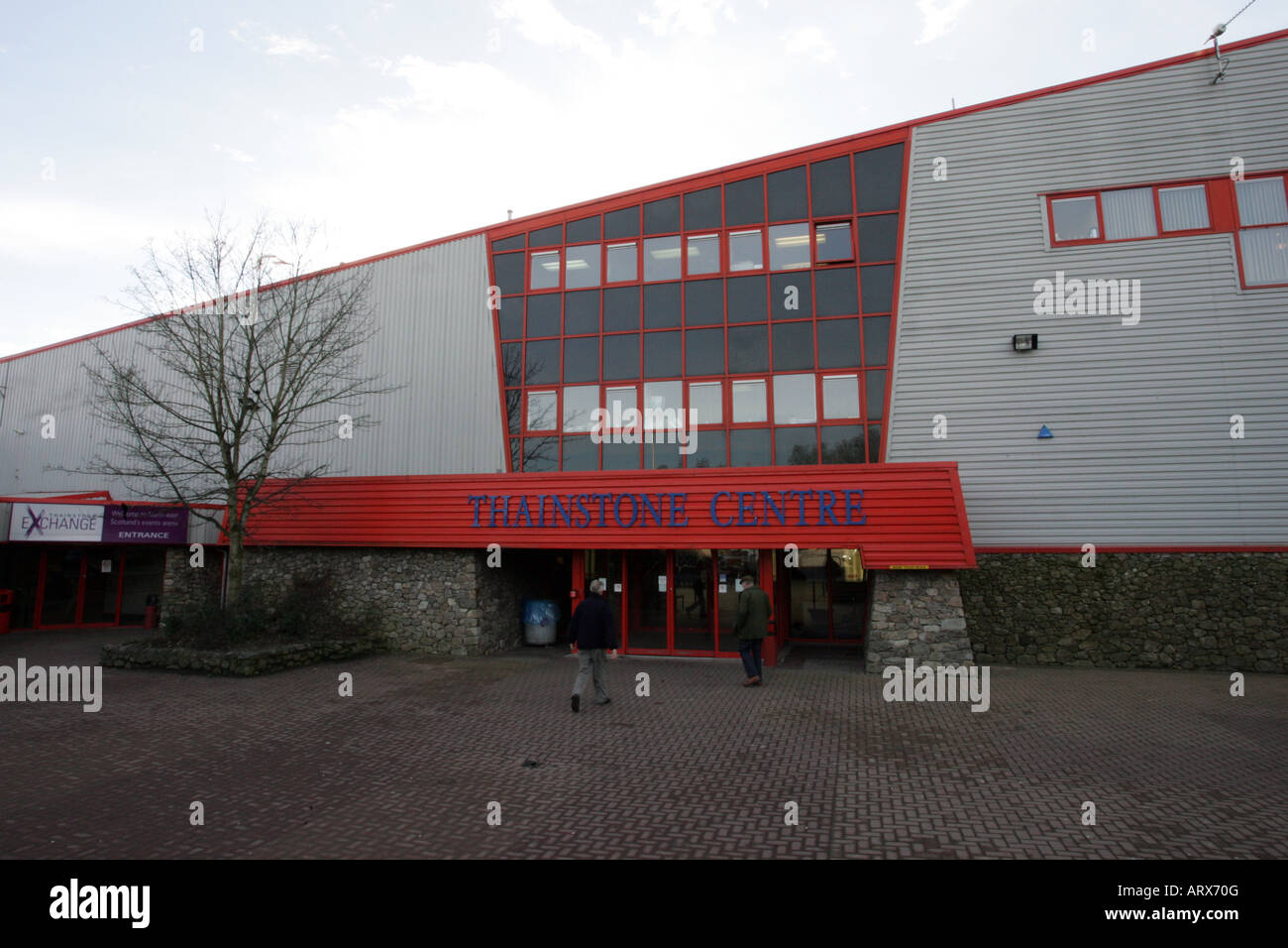 Livestock sale at Aberdeen and Northern Mart, Thainstone, Inverurie ...
