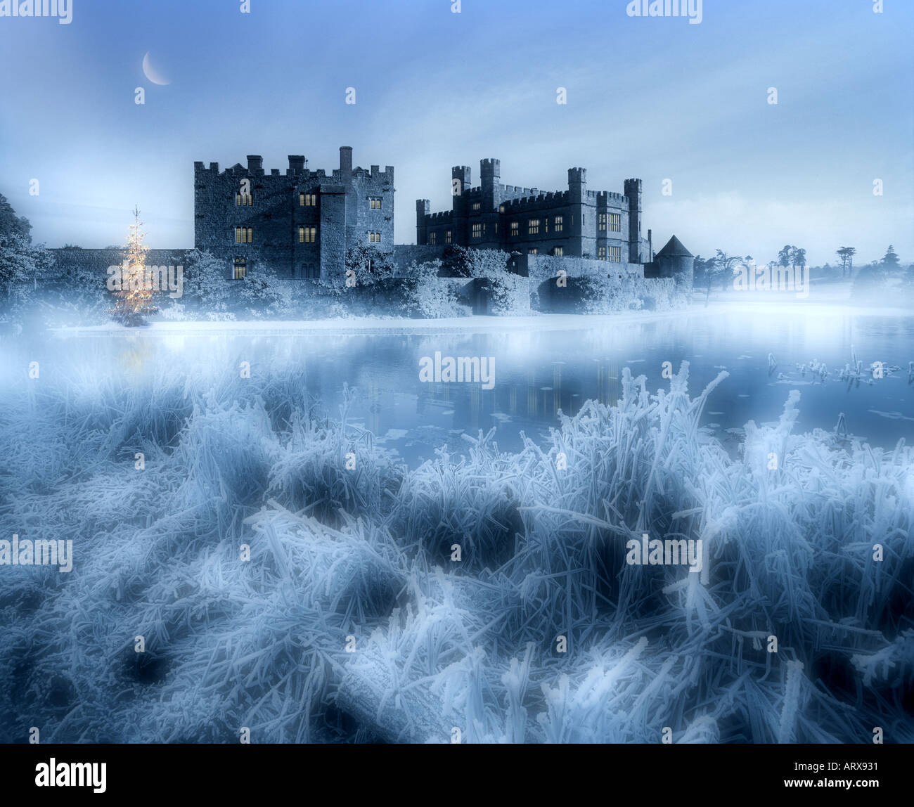 Leeds castle winter hi-res stock photography and images - Alamy