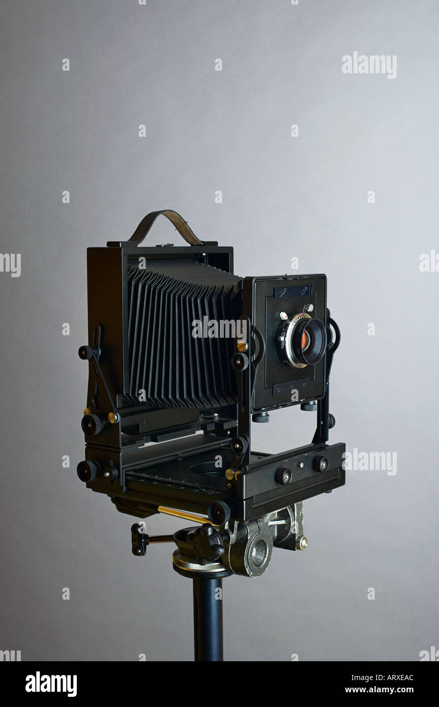 Victorian camera tripod hi-res stock photography and images - Alamy