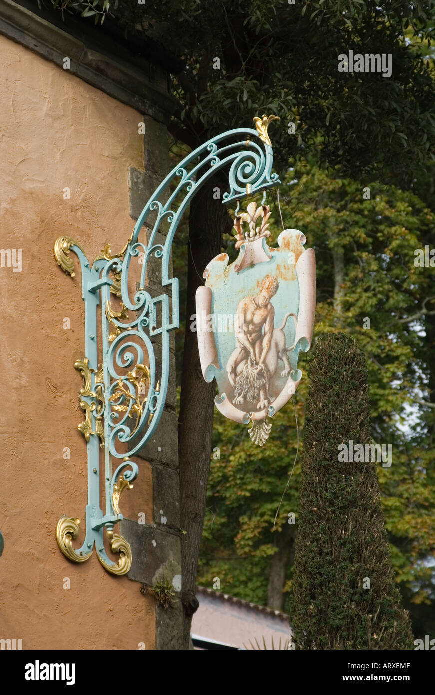 Hercules hall hi-res stock photography and images - Alamy