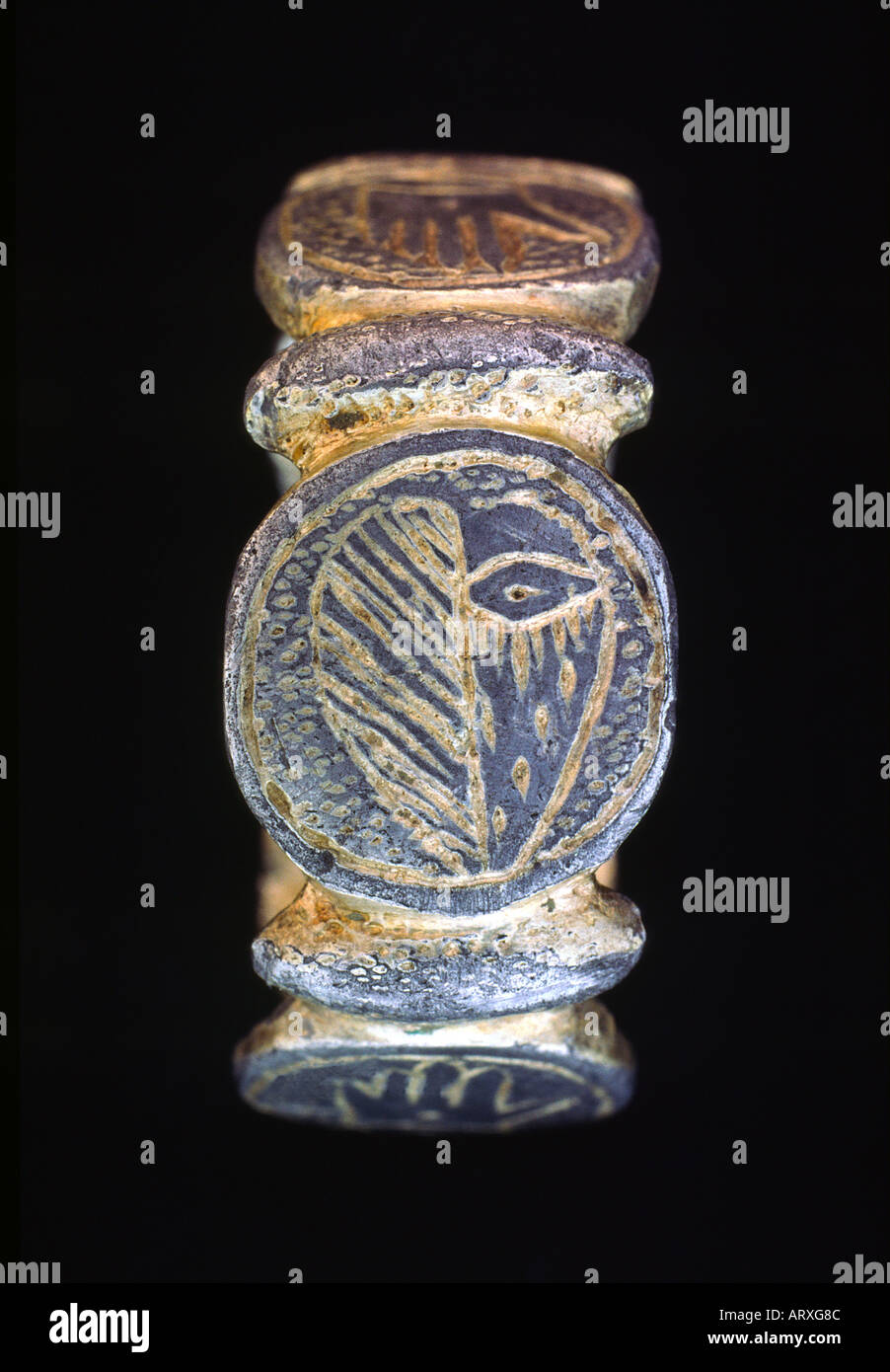 Medieval finger ring Stock Photo - Alamy