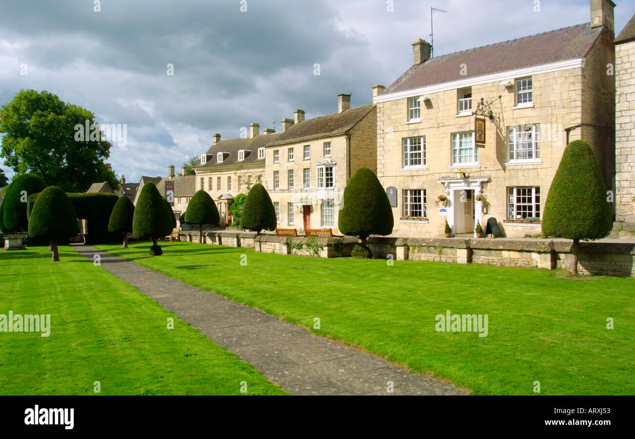 Street scene, Painswick, Gloucestershire, Cotswolds, England, UK ...