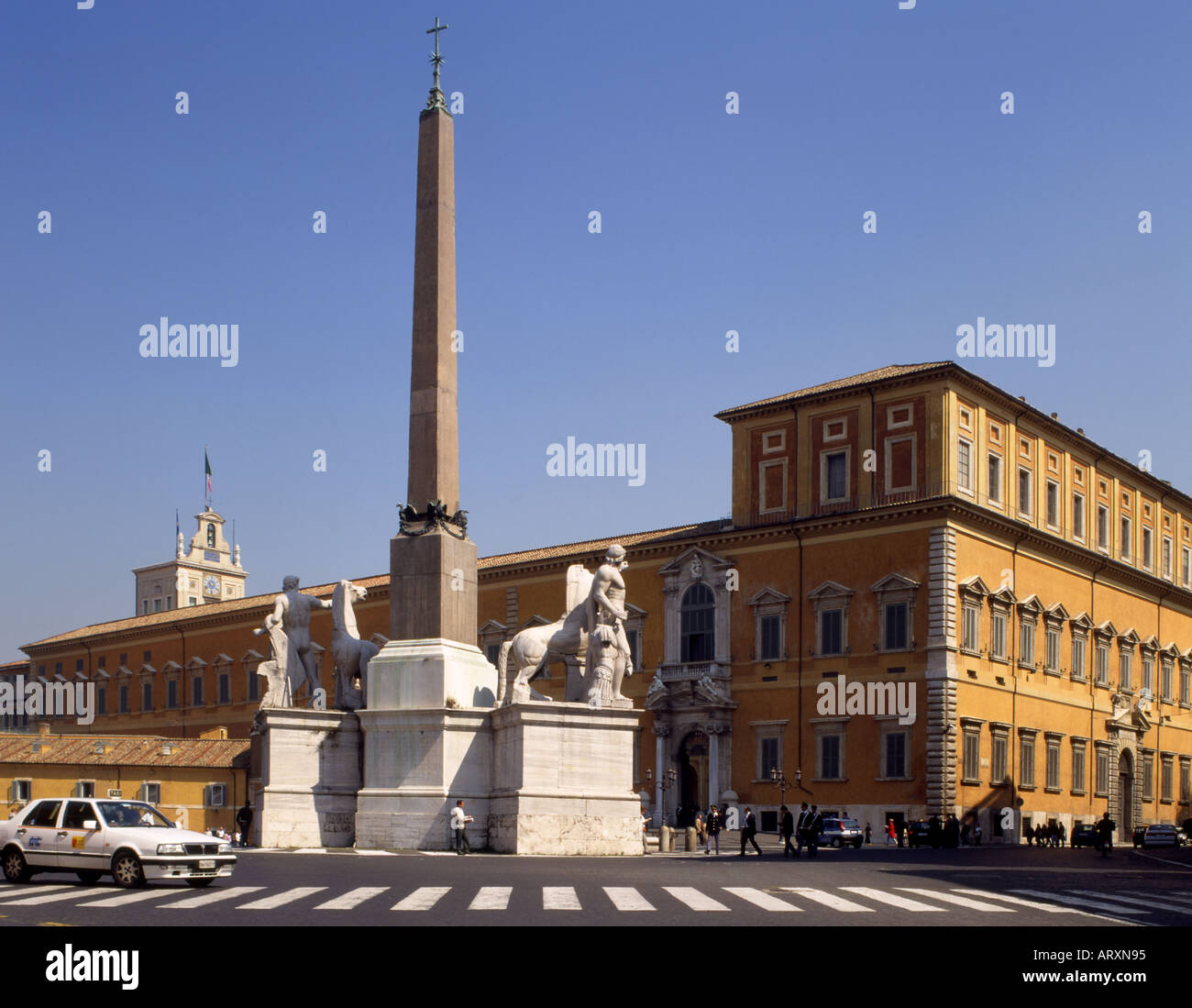 Italy quirinal square hi-res stock photography and images - Alamy
