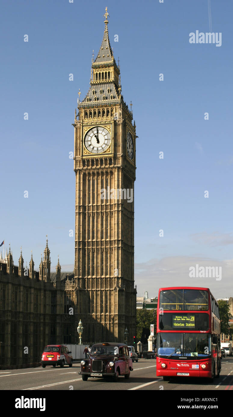 London. Big Ben, bus & taxi Stock Photo - Alamy
