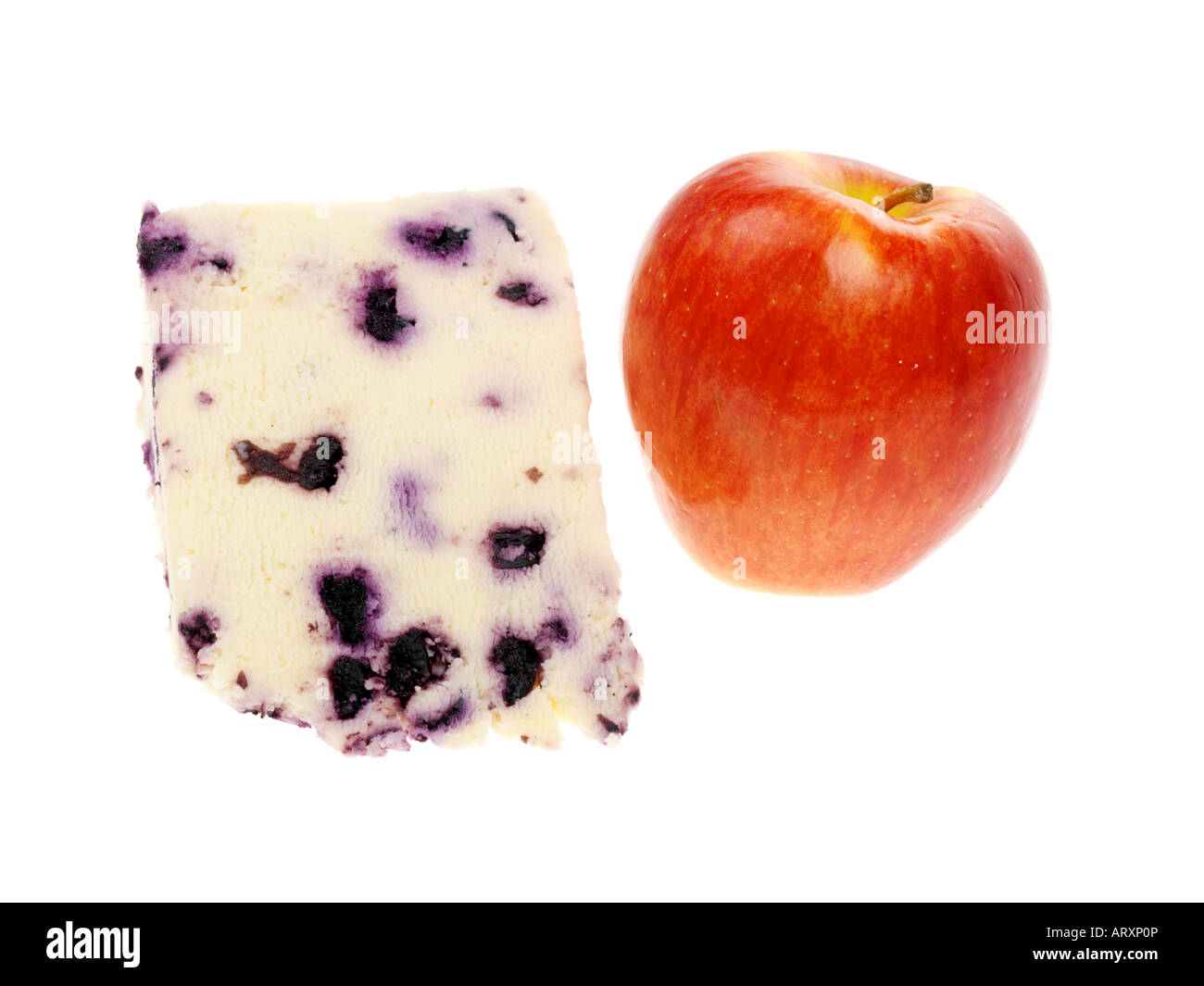 Blueberry White Stilton with Red Apple Stock Photo - Alamy
