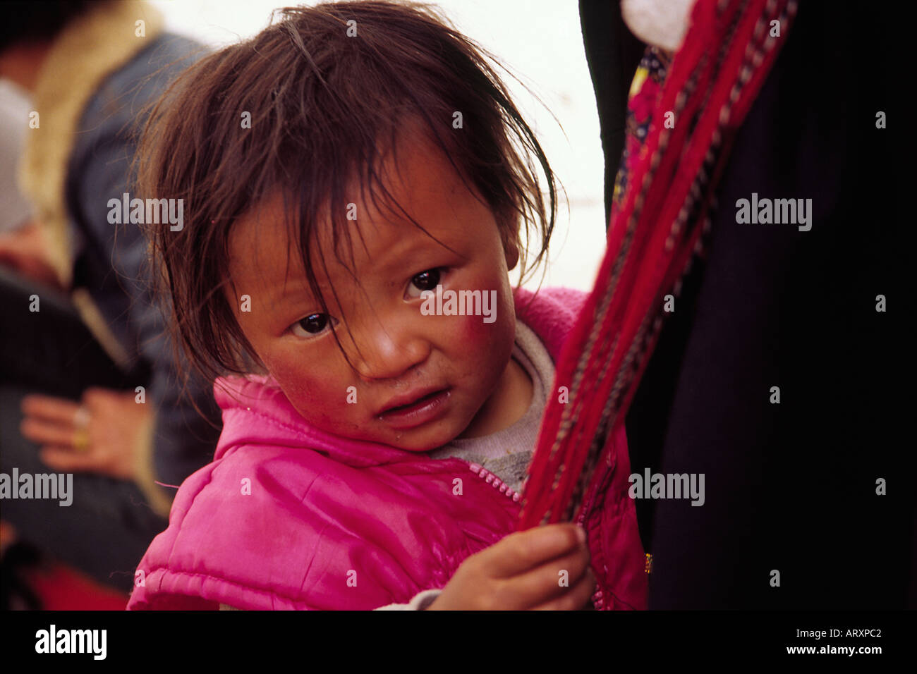 China sichuan backpacker hi-res stock photography and images - Alamy