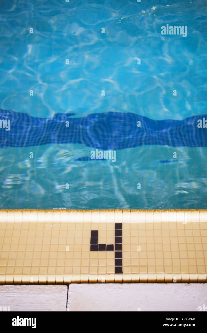 Depth Indicator on Swimming Pool Stock Photo - Alamy