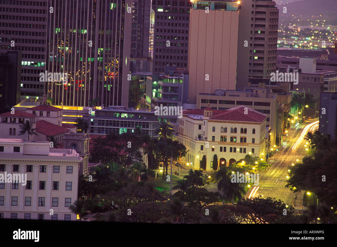 Downtown honolulu at dusk hi-res stock photography and images - Alamy