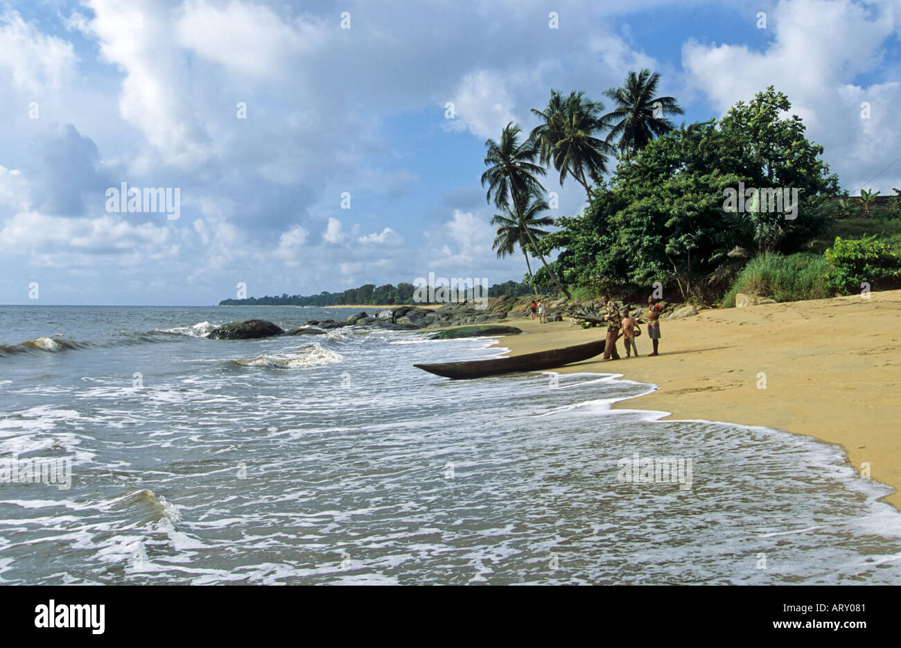 Kribi beach hi-res stock photography and images - Alamy