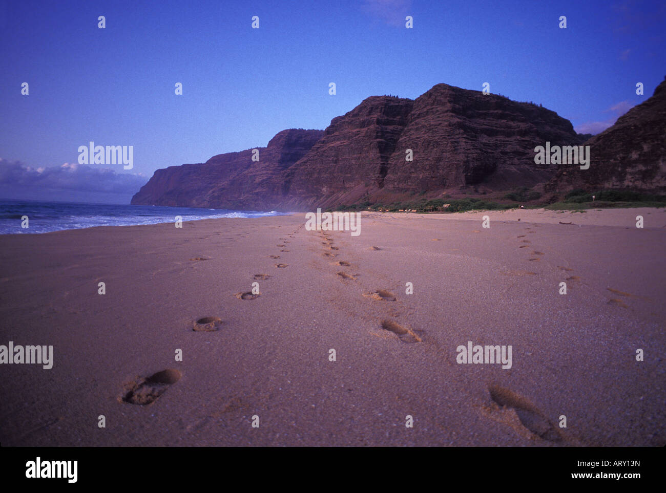 Late afternoon stroll on Polihale Beach, Hawaiis longest beach, at ...