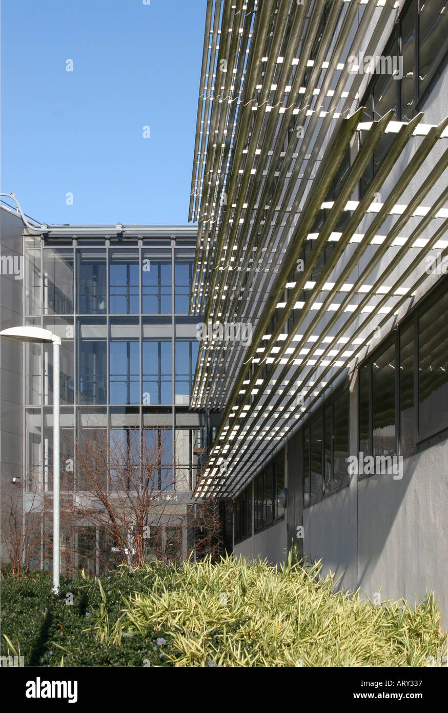 Building on Southampton University campus Stock Photo - Alamy