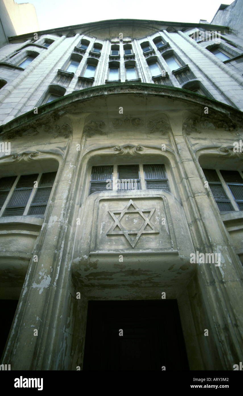 Synagogue in the marais hi-res stock photography and images - Alamy