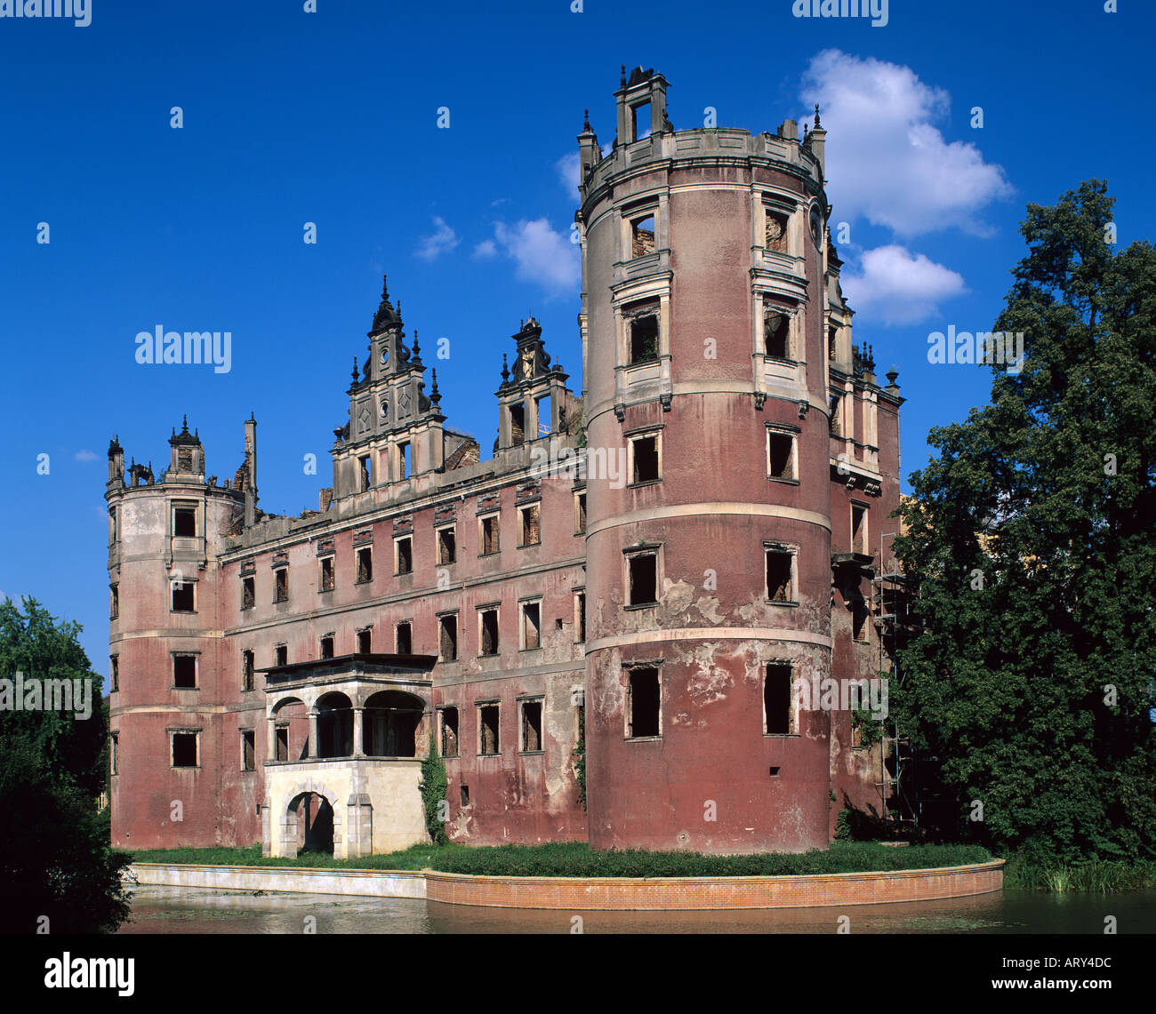Ruine brandenburg hi-res stock photography and images - Alamy