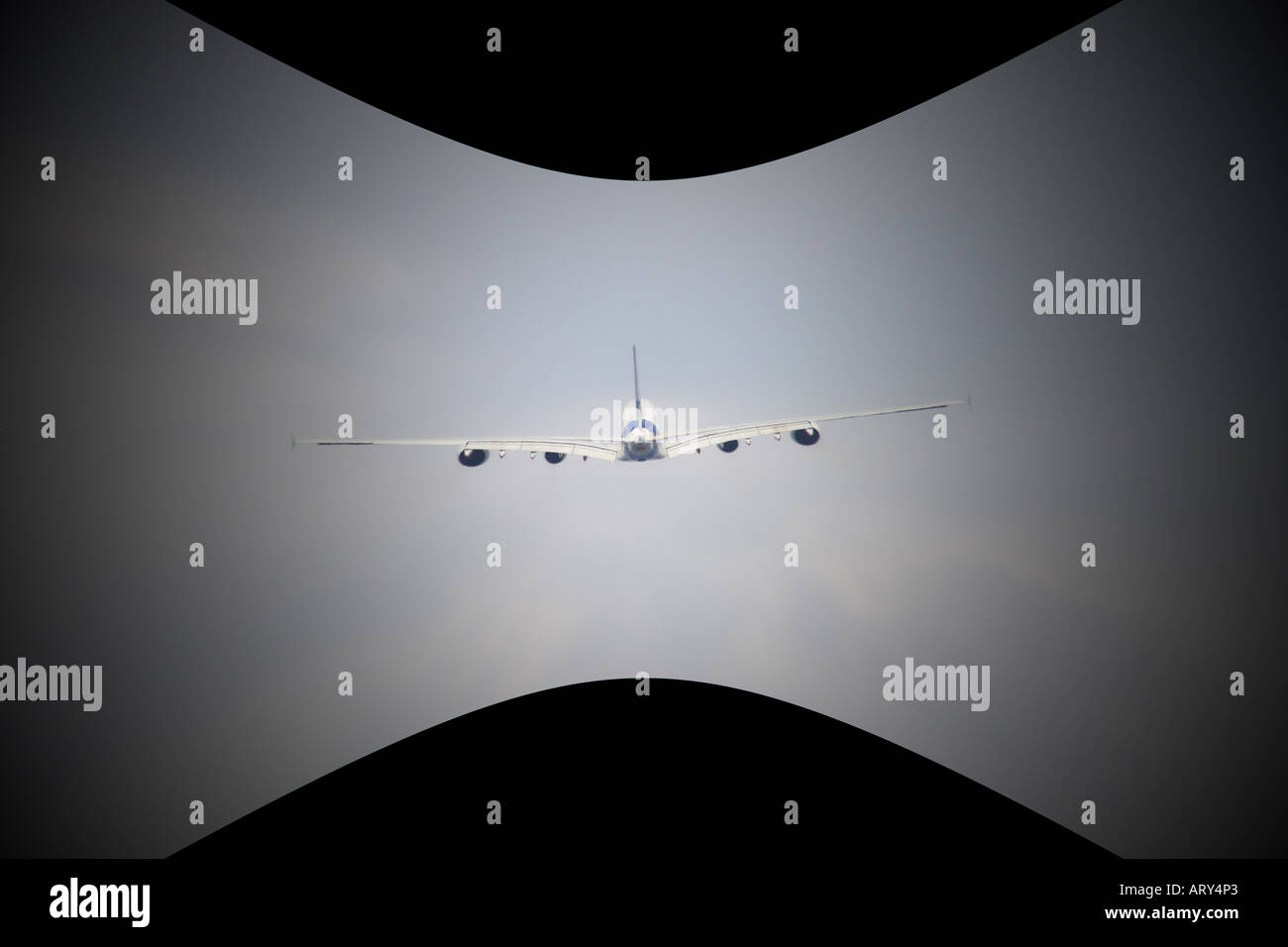 Airbus A380 rear view climbing directly away at Farnborough 2006 travel ...