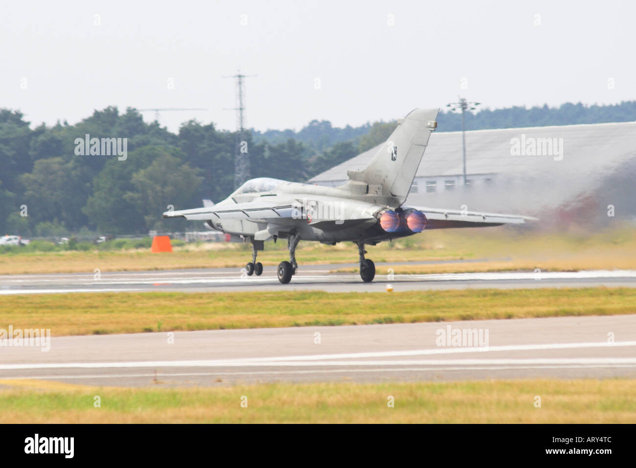 Jet aircraft reheat hi-res stock photography and images - Alamy