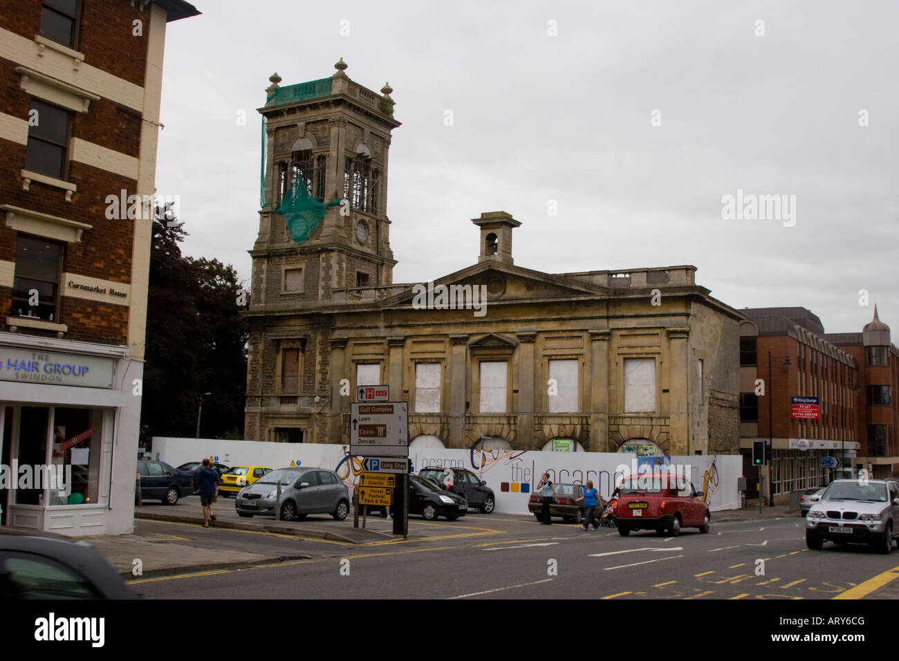 Swindons town hall hi-res stock photography and images - Alamy