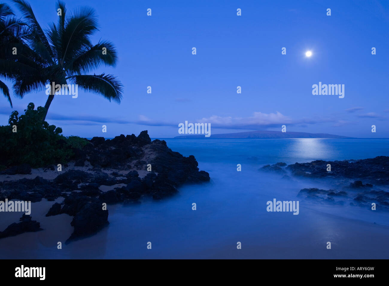 Maui from kahoolawe hi-res stock photography and images - Alamy
