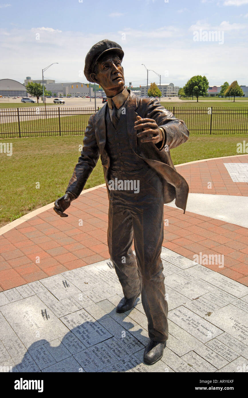 Wright Flyer Sculpture by Larry Godwin at the Wright-Patterson AFB in ...