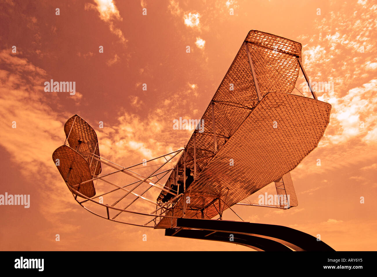 Larry godwin hi-res stock photography and images - Alamy