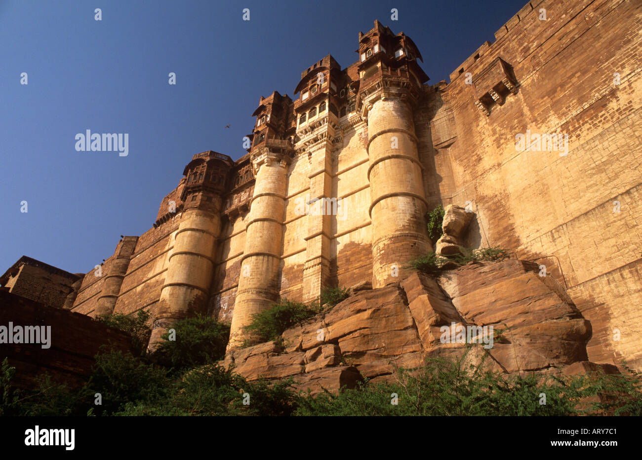 Ramparts of mehrangarh fort hi-res stock photography and images - Alamy