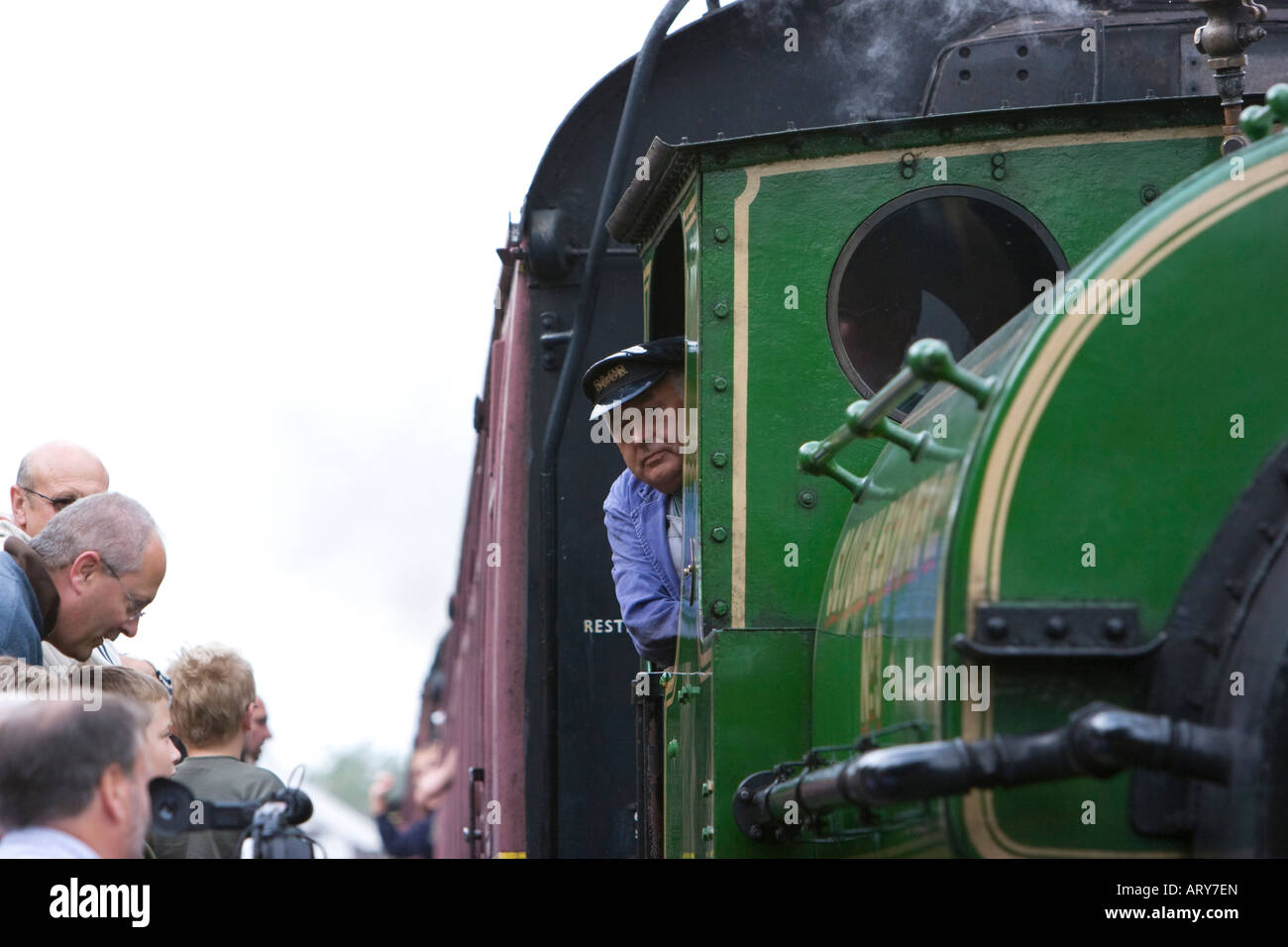 Train driver leaning out hi-res stock photography and images - Alamy