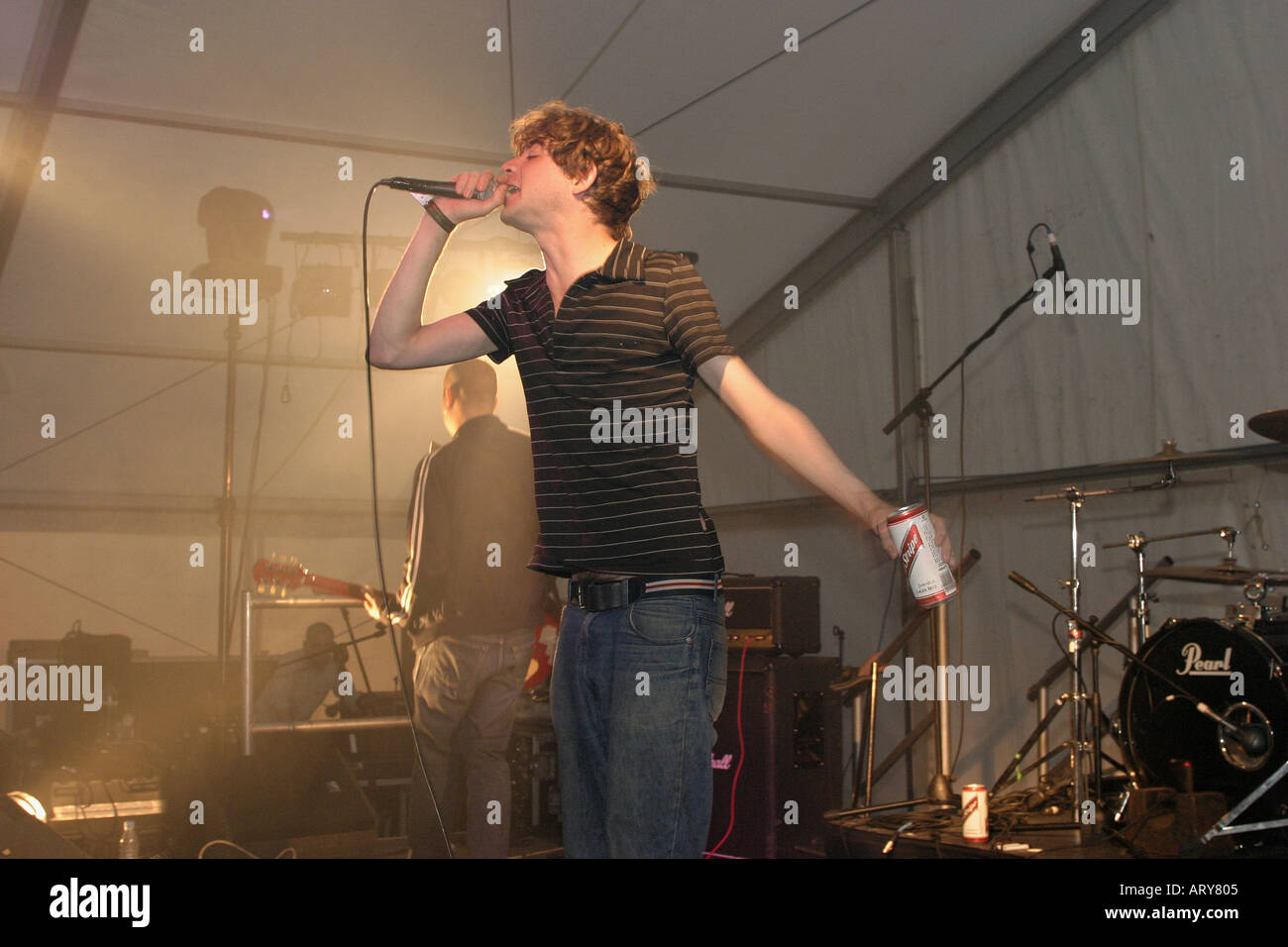 the others get loaded in the park 2004 Stock Photo - Alamy