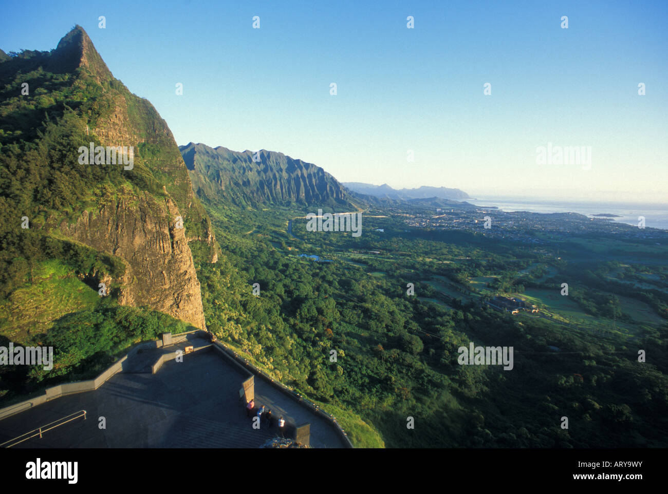 Pali overlook offers visitors a spectacular panoramic view of the ...