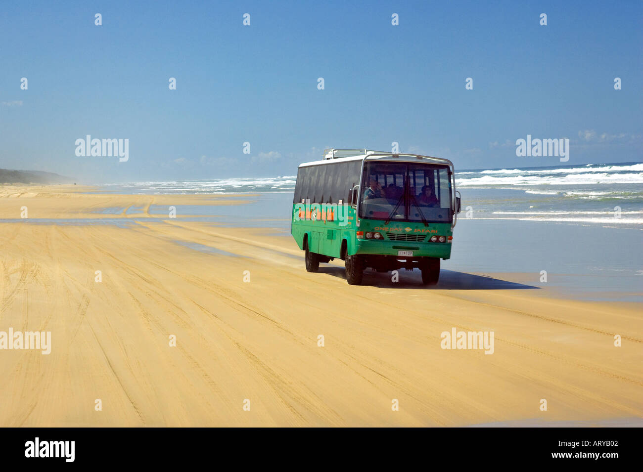 Four yellow coaches hi-res stock photography and images - Alamy