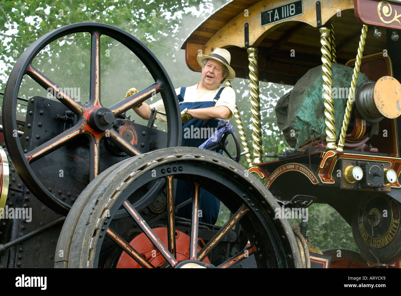 Showman traction engine hi-res stock photography and images - Alamy