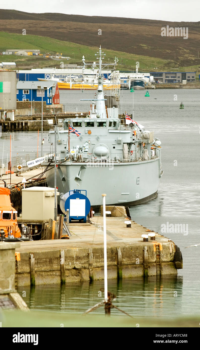 Hunt class minesweeper hi-res stock photography and images - Alamy