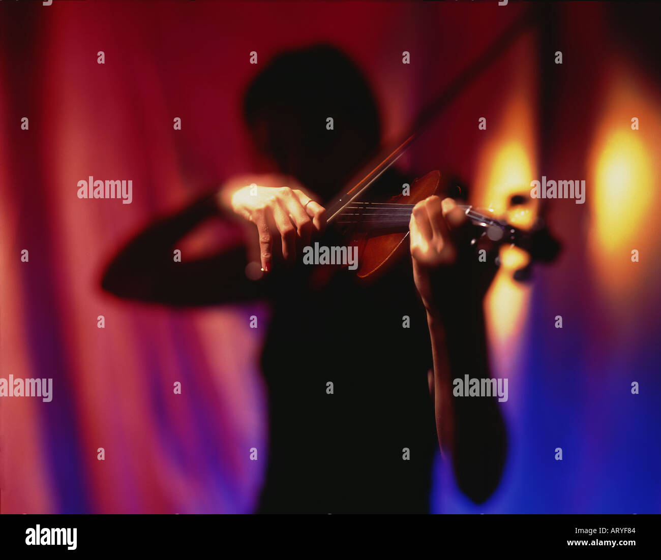 Violin form hi-res stock photography and images - Alamy