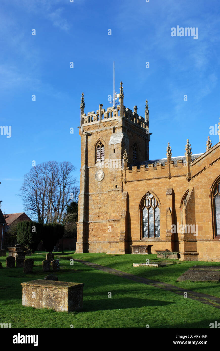 St. Peter`s Church, Kineton, Warwickshire, England, UK Stock Photo - Alamy